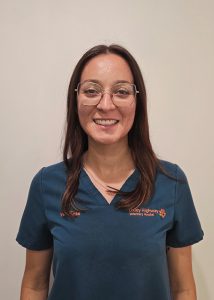 Laura - Oxley Highway Veterinary Hospital